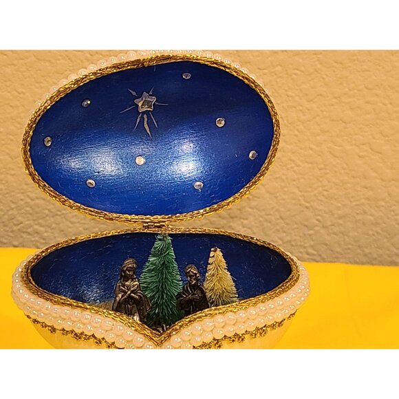 Faberge | Holiday | Vintage Faberge Nativity Egg Pearl Gold Trimmed ...
